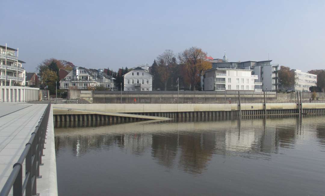 Der neue Stadthafen in Wedel